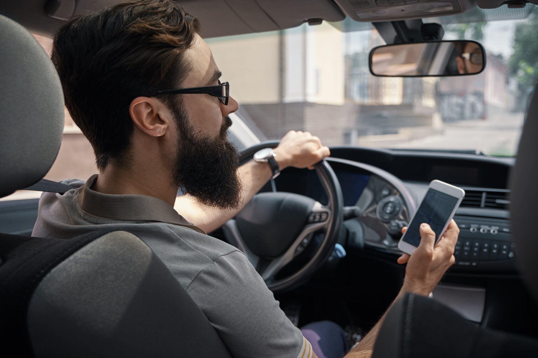 Guide to Fighting A NYC Cell Phone Ticket - Rosenblum Law